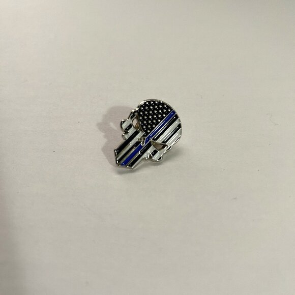 Pinmart | Accessories | Pinmart Thin Blue Line American Flag Skull ...